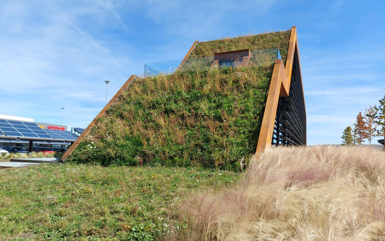 Uplifting Architecture | ZinCo Green Roof Systems